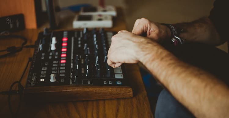 Les 10 Meilleures Boites à Rythme (Sélection et Guide d'Achat)