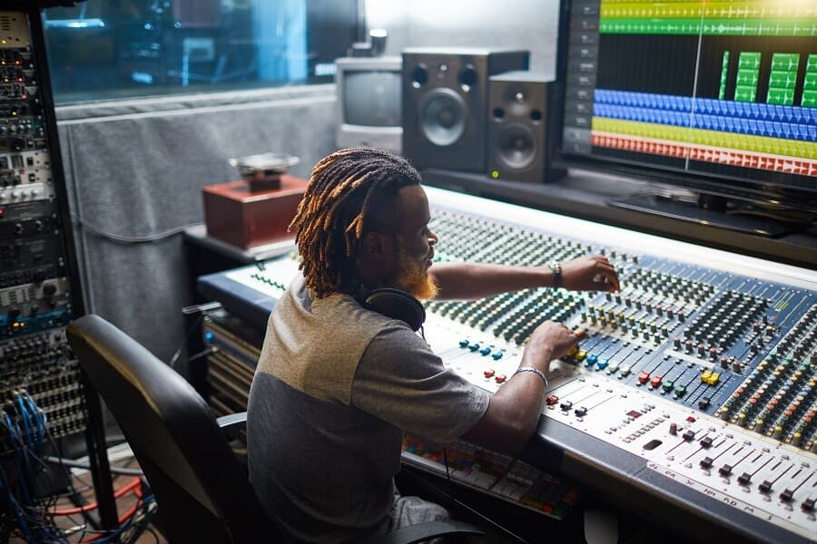Comment Bien Mixer un Morceau en Home Studio