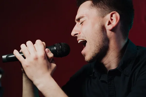 Comment Ecrire une Chanson Etape par Etape ? Le Guide